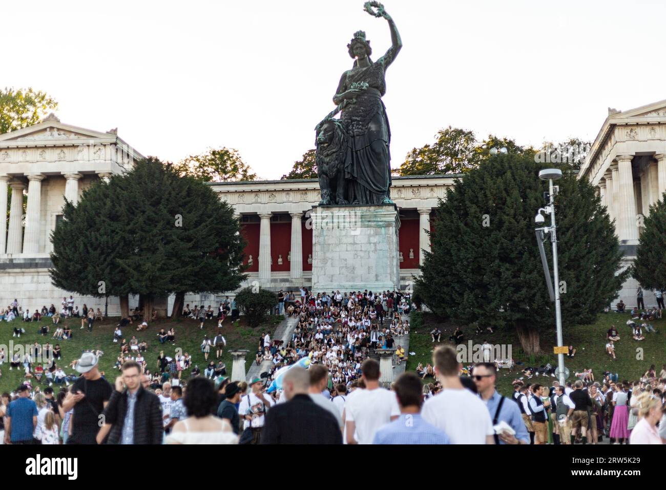 Munich, Germany. 16th Sep 2023. . -- Hundreds of thousands visit the ...