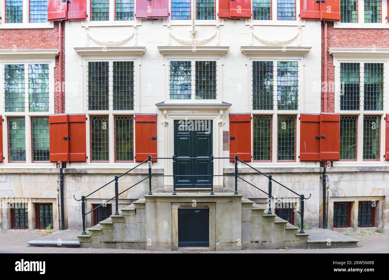 Historic government building on the Buitenhof square in Den Haag ...