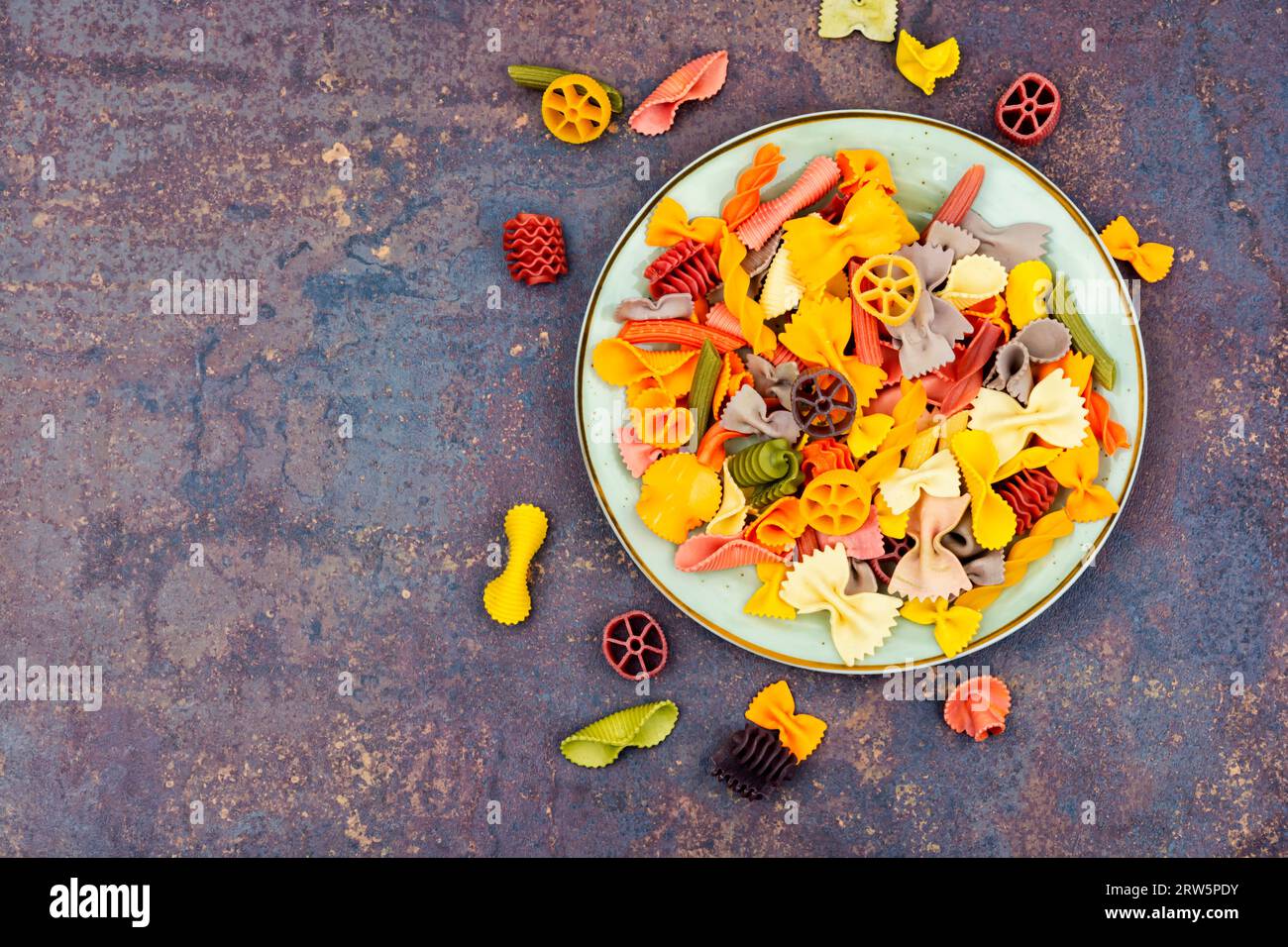 Colorful italian raw pasta hi-res stock photography and images - Alamy