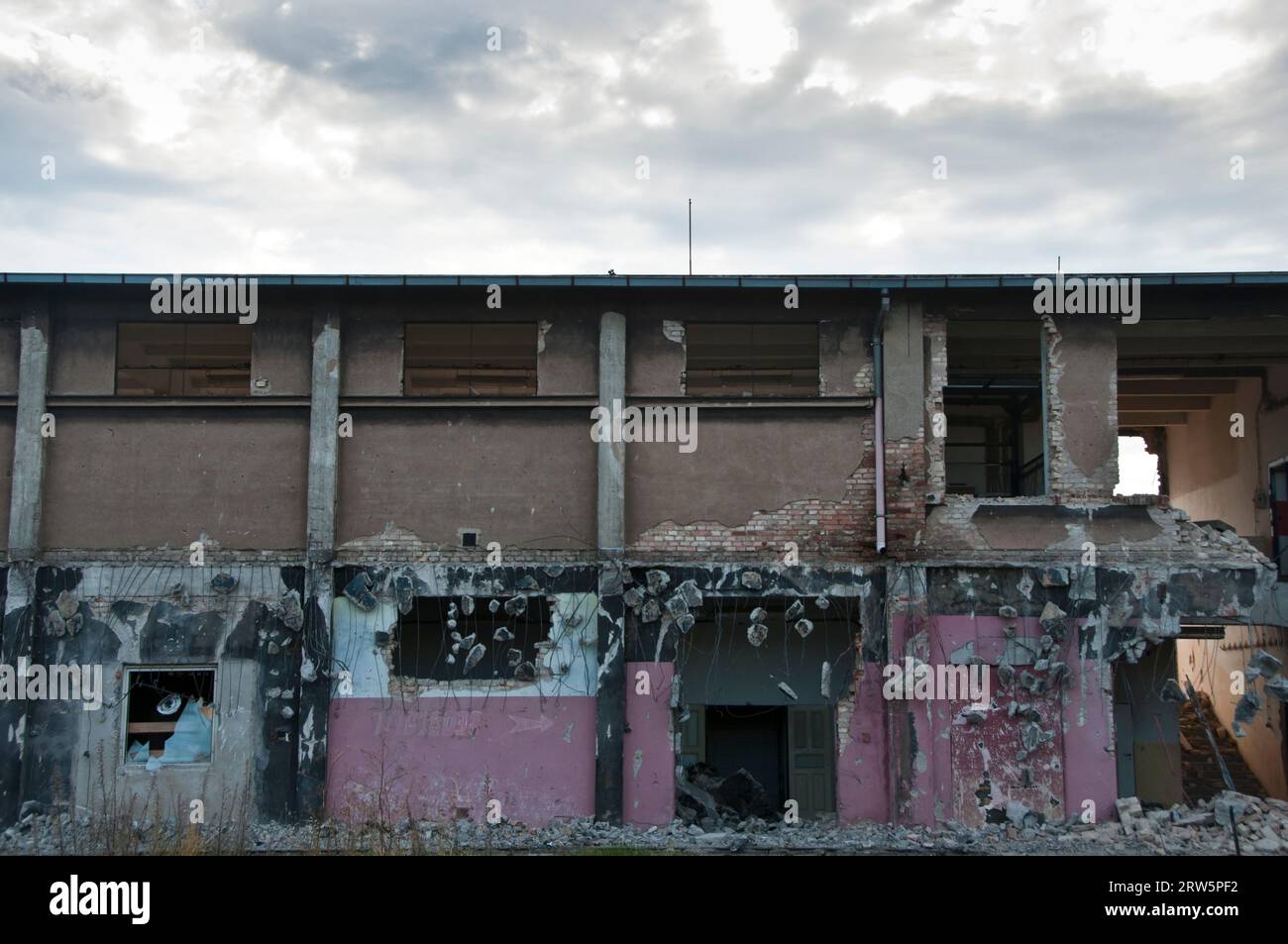 old industrial buildings in decay before demolition Stock Photo - Alamy