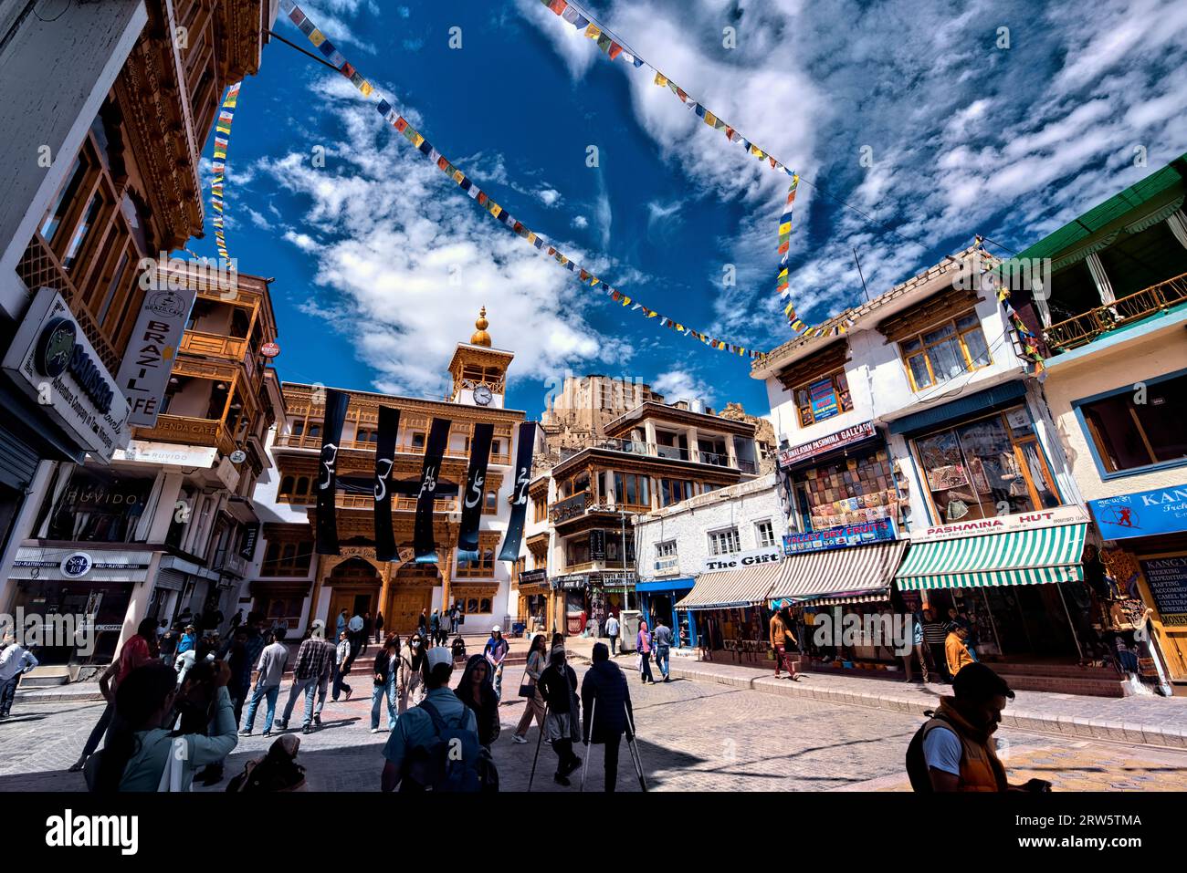 Walking Street and Jama Masjid, Leh, Ladakh, India Stock Photo - Alamy