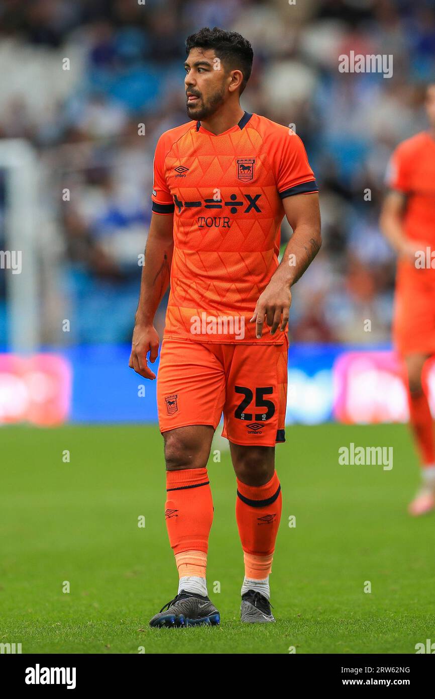 Massimo luongo ipswich town fc hi-res stock photography and images - Alamy
