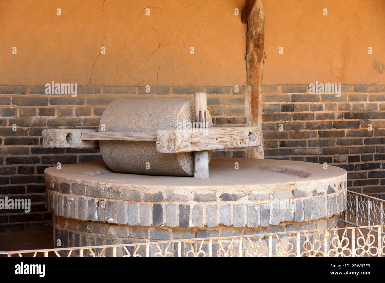 Traditional Chinese style farm tools Stock Photo - Alamy