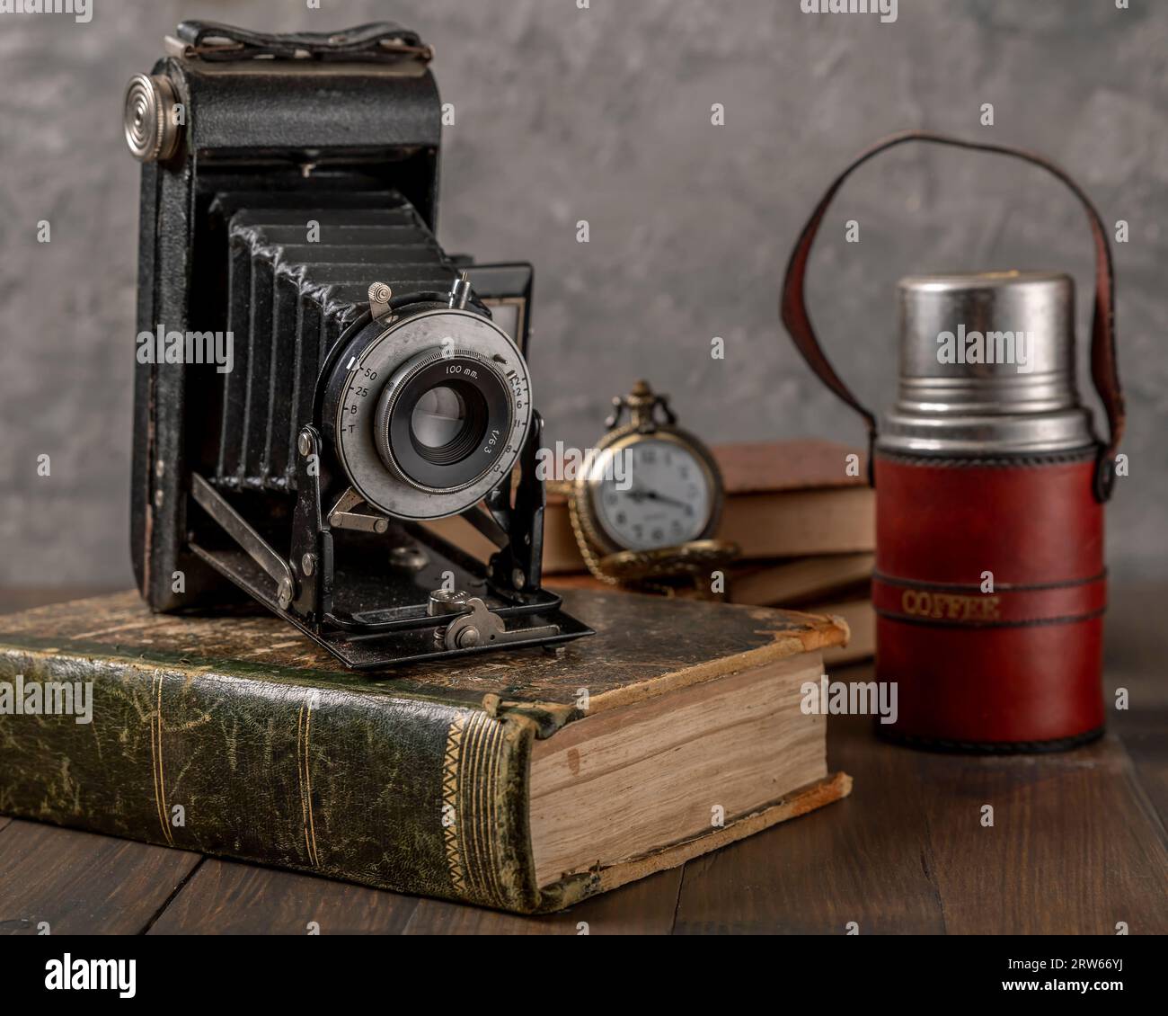 Old fashioned thermos hi-res stock photography and images - Alamy