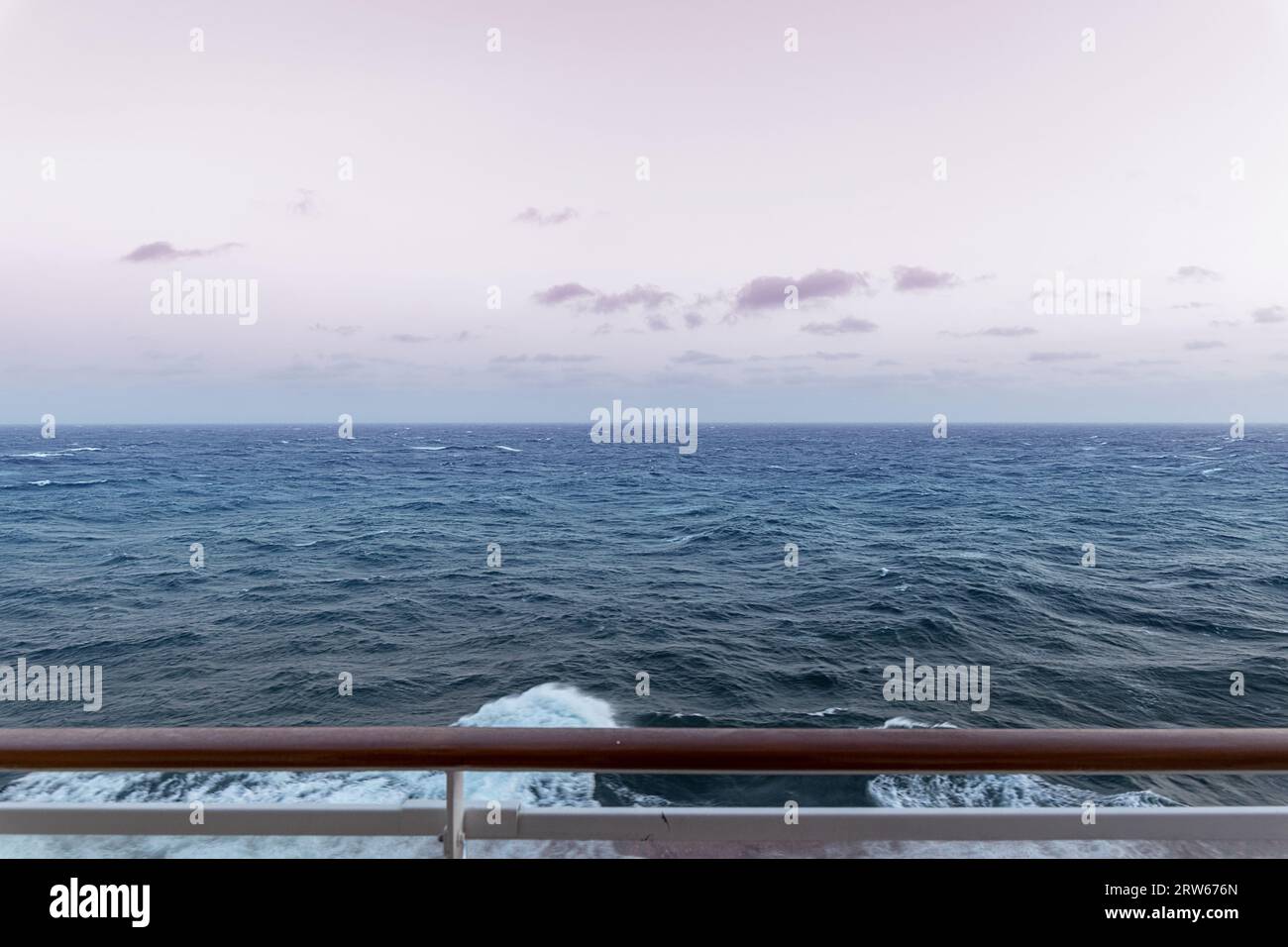 Ship boat water horizon holiday tourism hi-res stock photography and ...