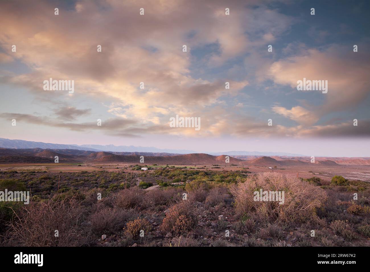 Sky over karoo hi-res stock photography and images - Alamy