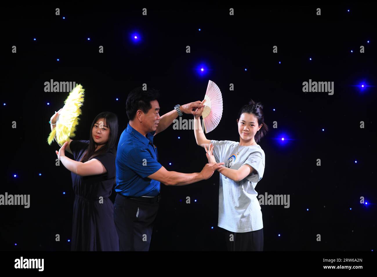 LUANNAN COUNTY, China - August 11, 2021：Peking Opera actors are ...