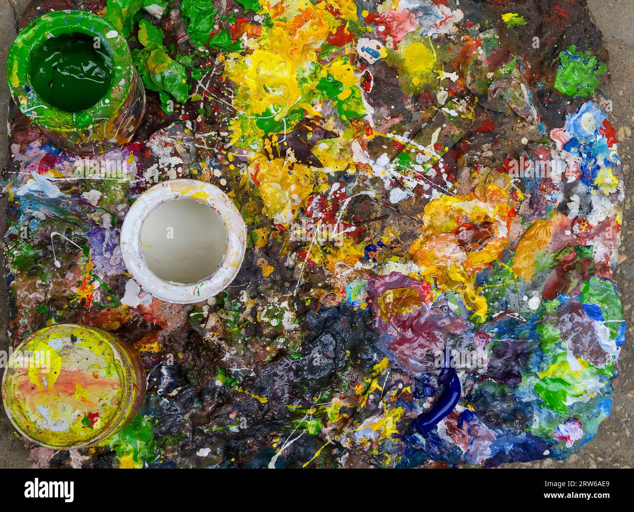 Rough palette hi-res stock photography and images - Alamy
