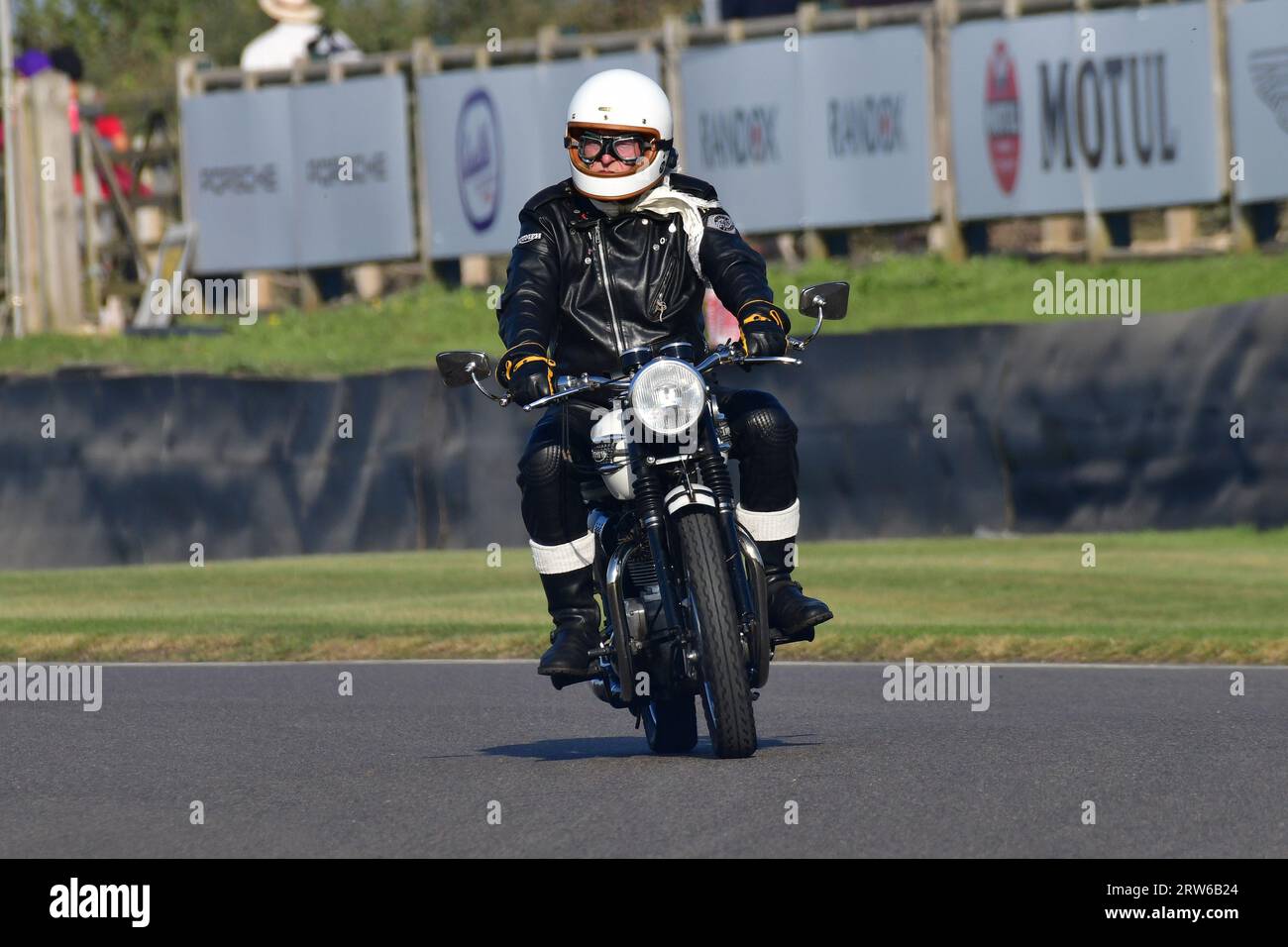 Triumph, Track Parade - Motorcycle Celebration, circa 200 bikes ...