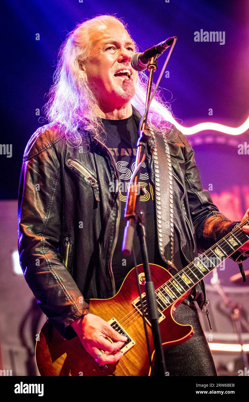 Greg hart hi-res stock photography and images - Alamy