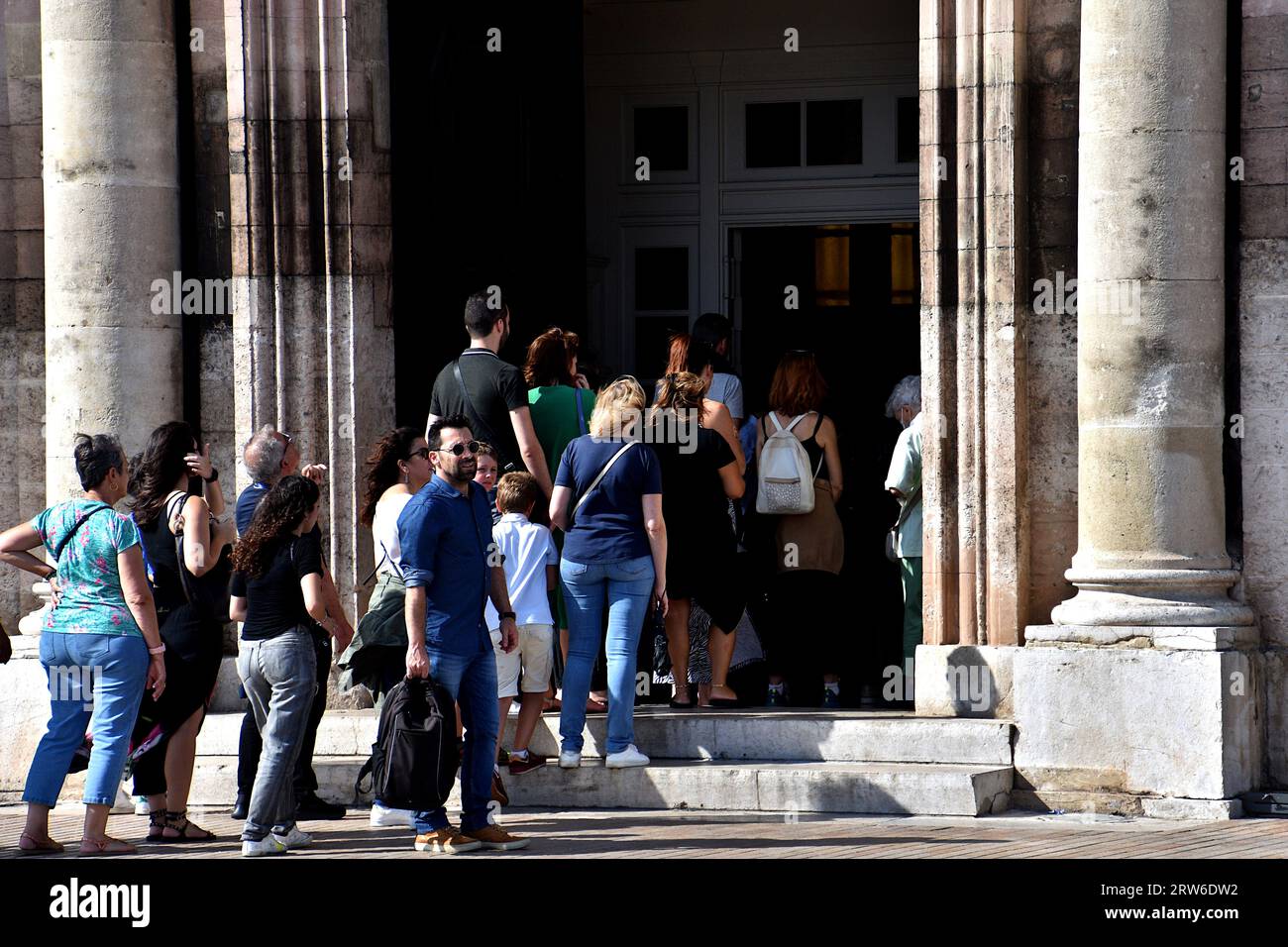 Marseille, France. 16th Sep, 2023. People wait at the entrance to visit ...