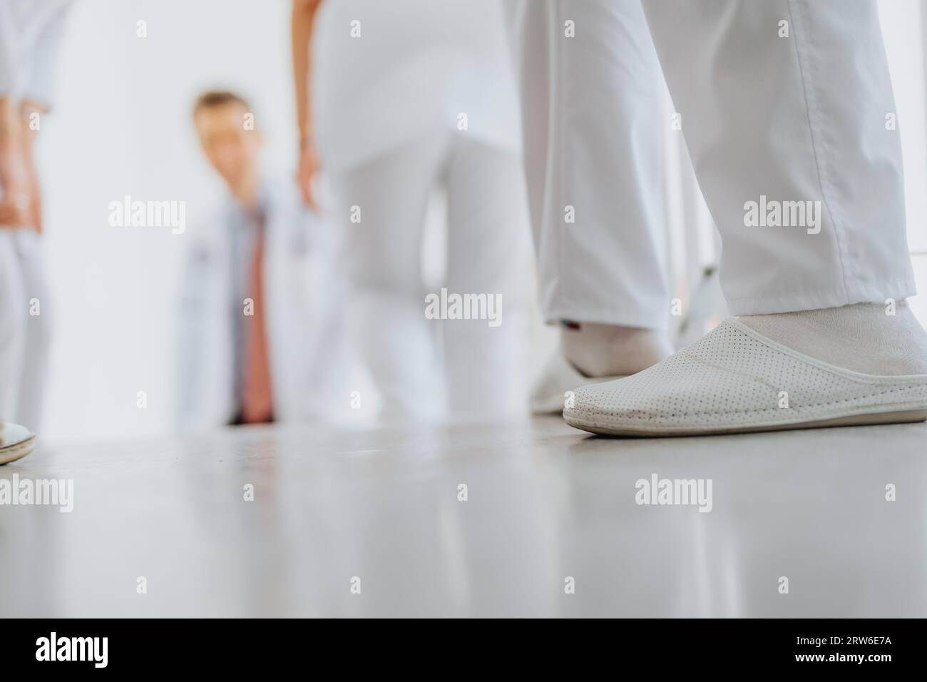 Group therapy setting hi-res stock photography and images - Alamy