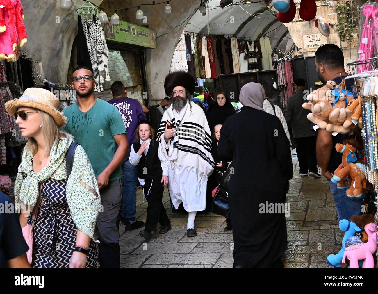 Jerusalem People Israel's Encamping And The New Jerusalem: God's