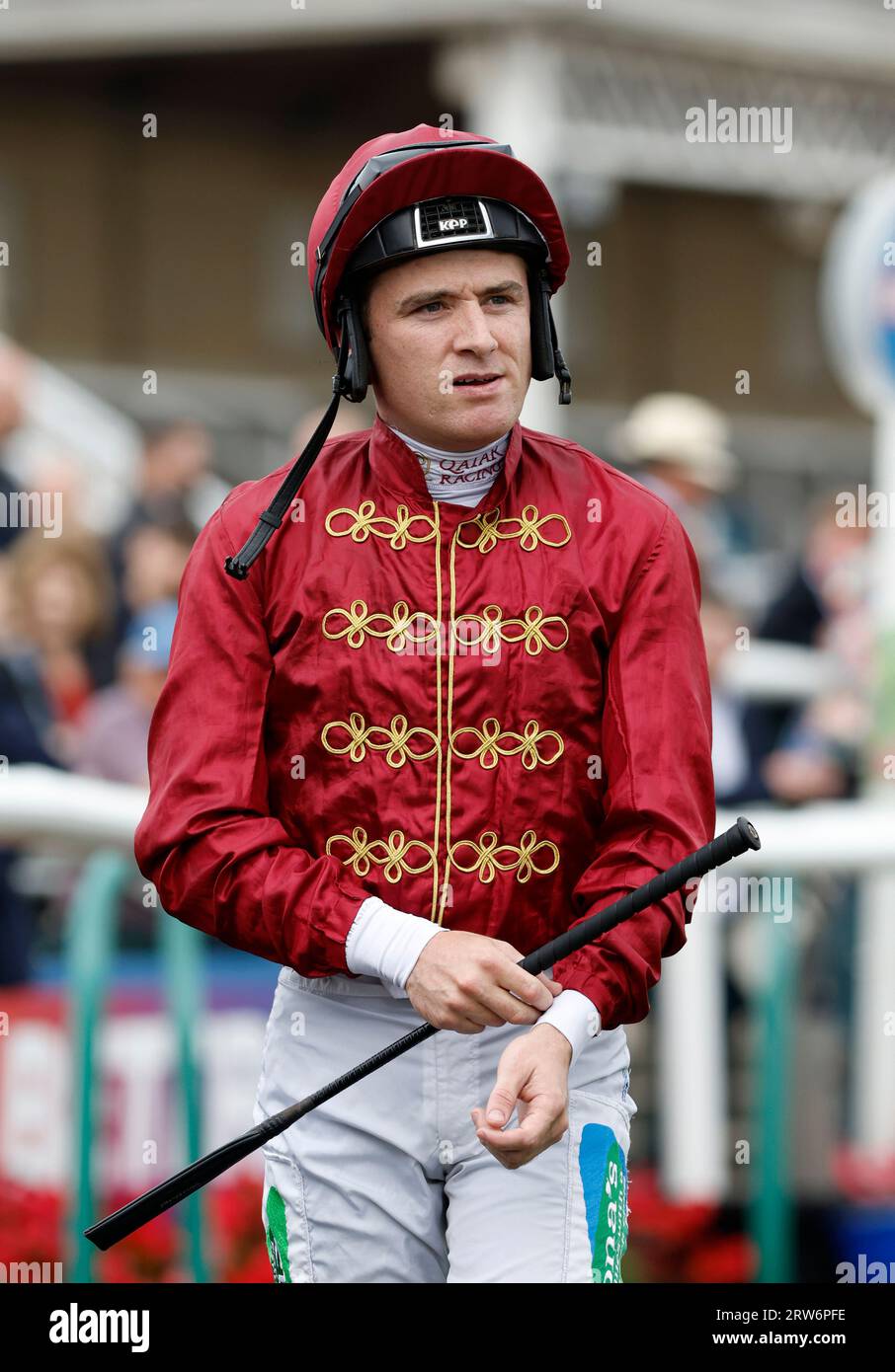 Retired jockey Mark Enright before the Vickers.Bet Leger Legends ...