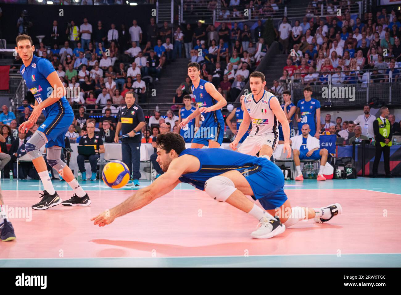 Daniele Lavia of Italy in action during the match between Italy vs ...