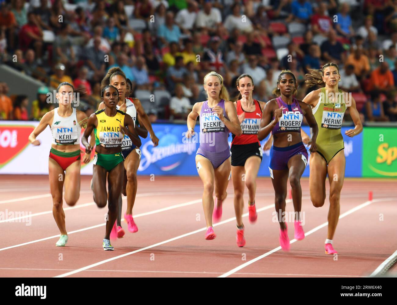 Jemma Reekie of GB & NI competing in the women’s 800m heat 2 on day ...