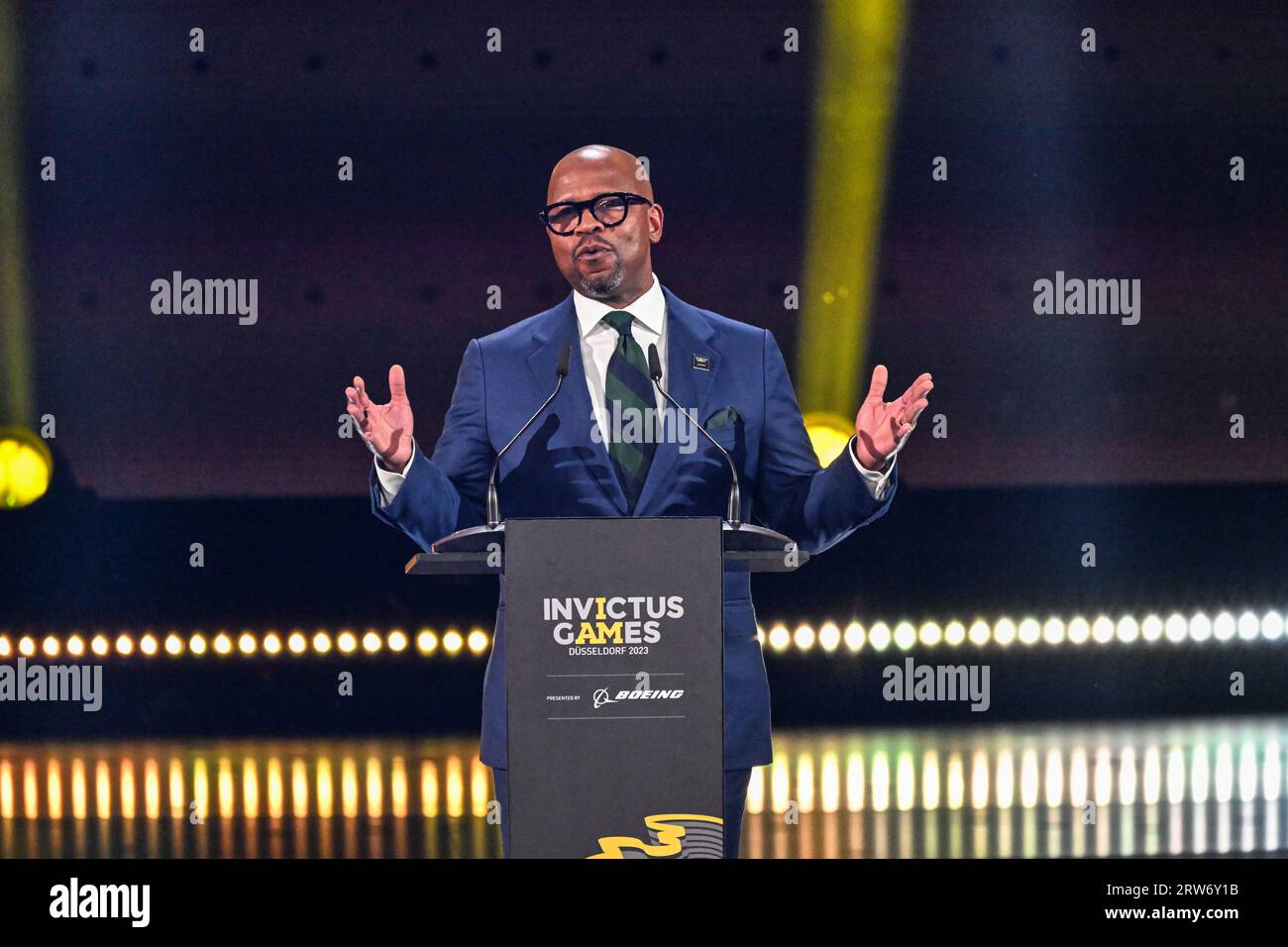 Boeing defense space security ceo hi-res stock photography and images - Alamy