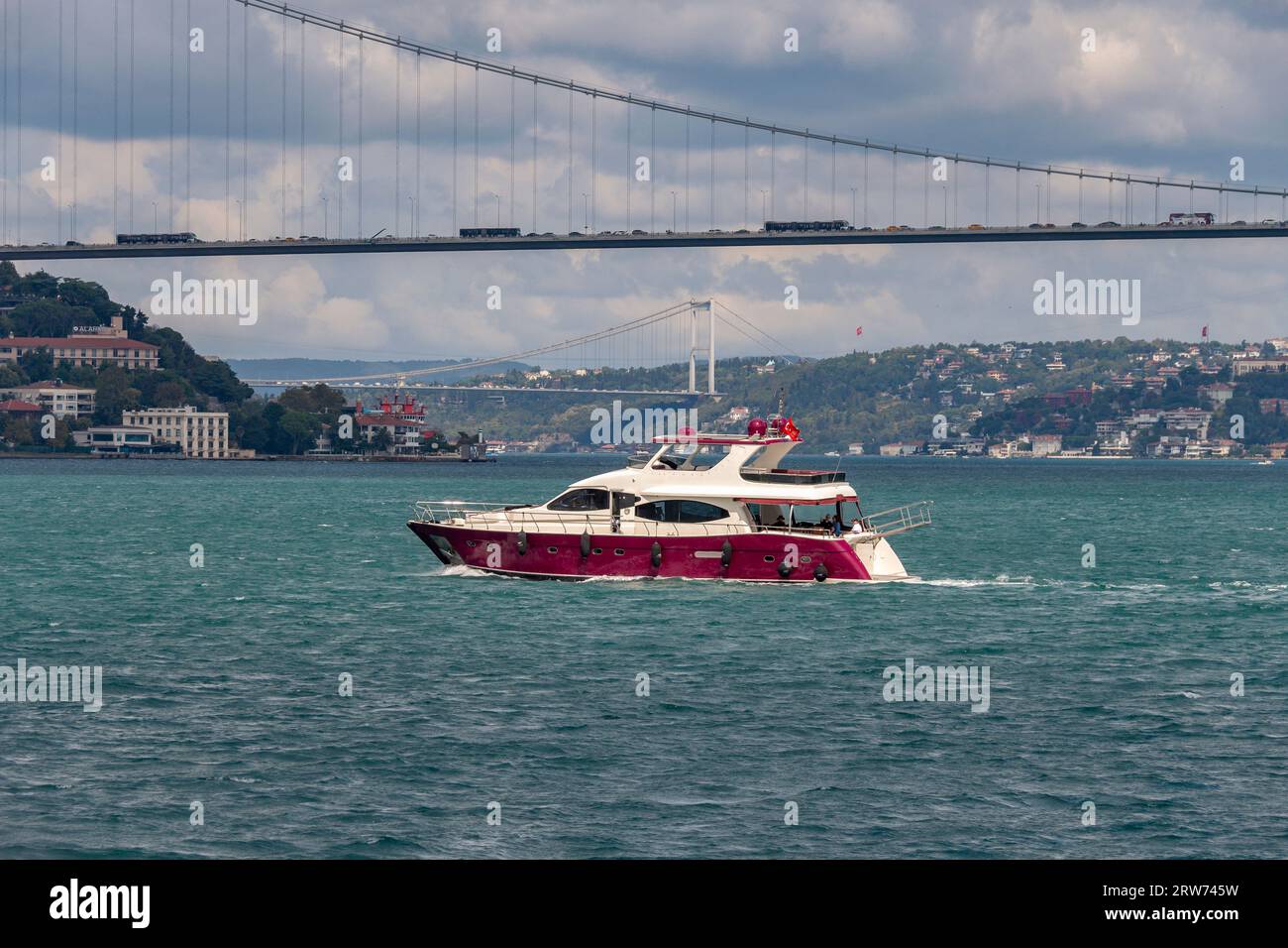 Bosphorus Strait in Istanbul, Turkey Stock Photo - Alamy