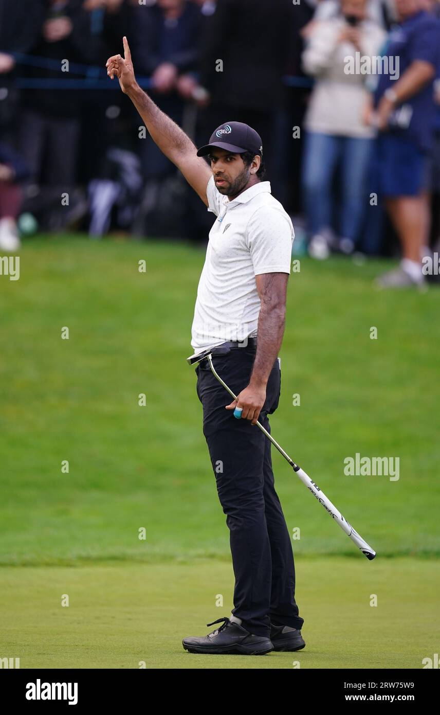 Aaron Rai putting on the 18th during day four of the 2023 BMW PGA ...