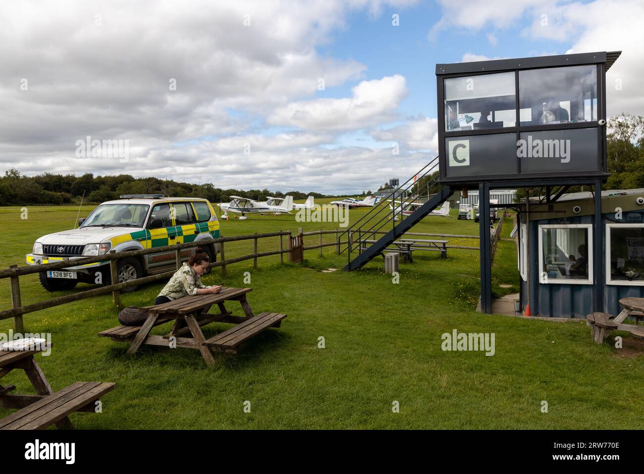 Light aircraft control tower hi-res stock photography and images - Alamy