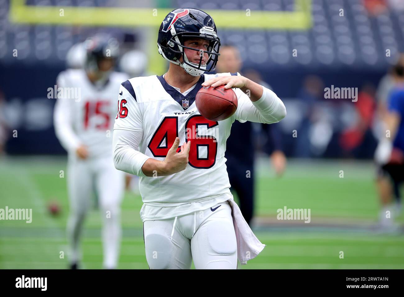 Houston, Texas, USA. 17th Sep, 2023. Houston Texans long snapper Jon ...
