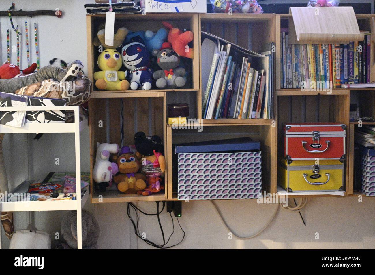 things in order Stock Photo - Alamy