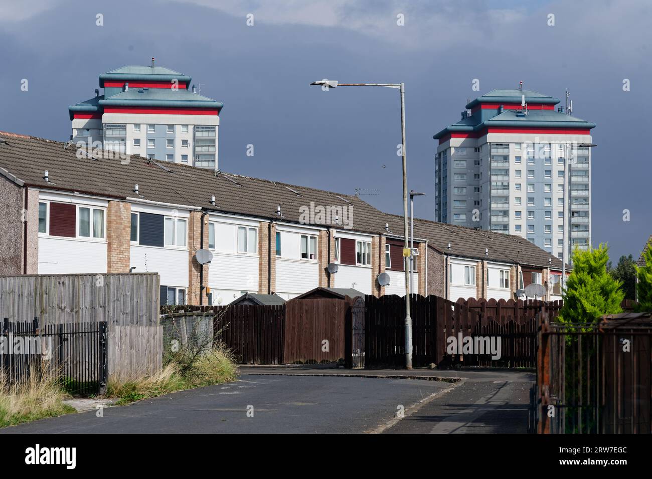 High rise council flat and houses in poor housing estate Stock Photo ...