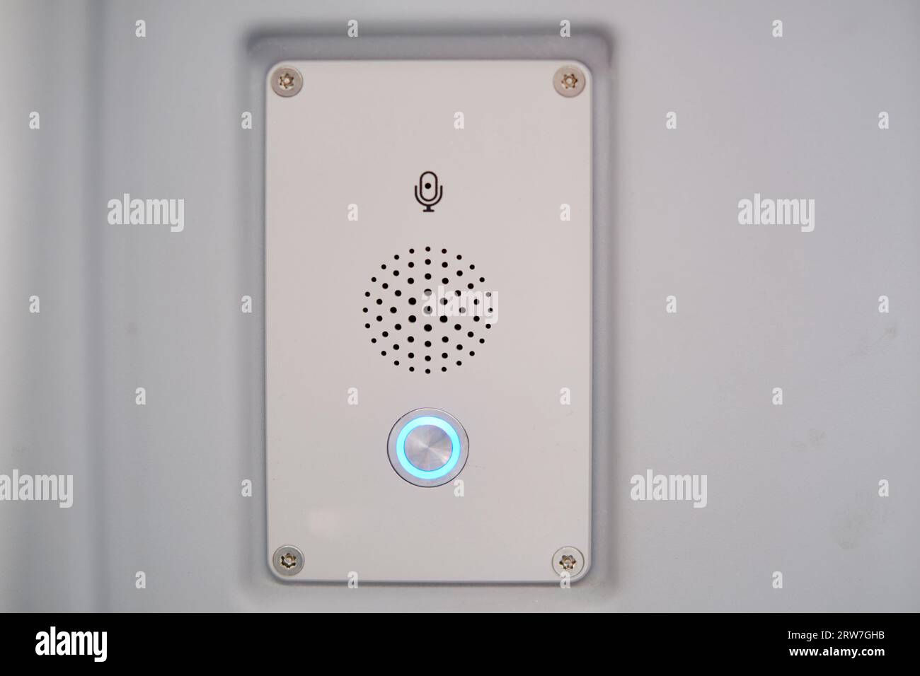 Bus interior microphone hi-res stock photography and images - Alamy
