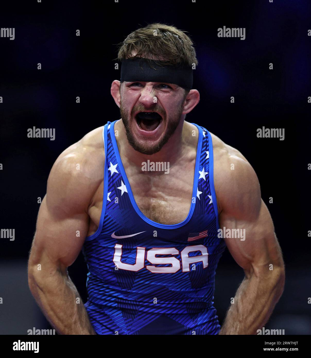 Zain Allen Retherford of United Stats reacts after winning the men's ...