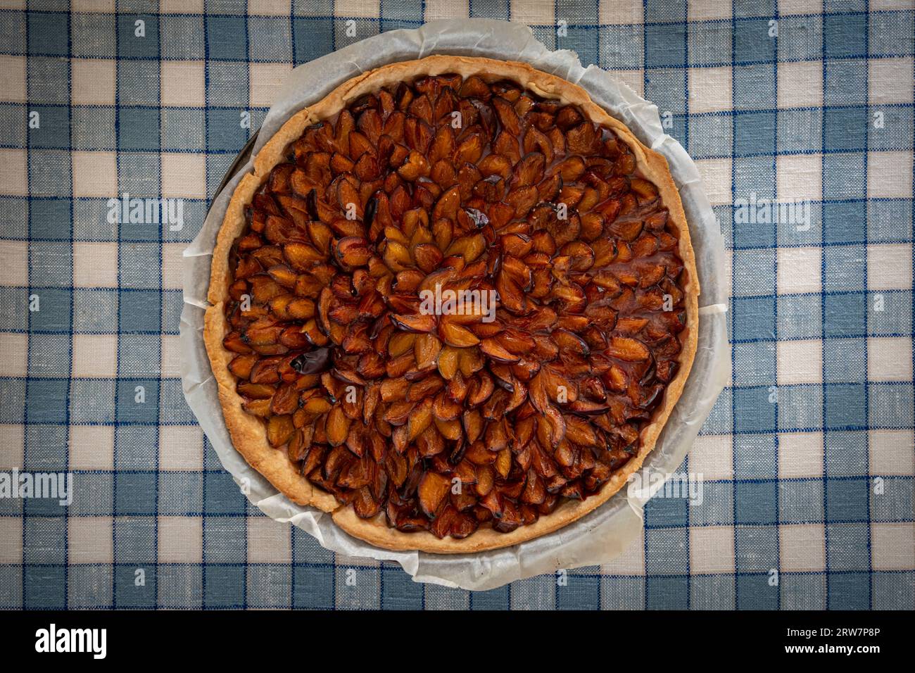 Pyrex cooking dish hi-res stock photography and images - Alamy