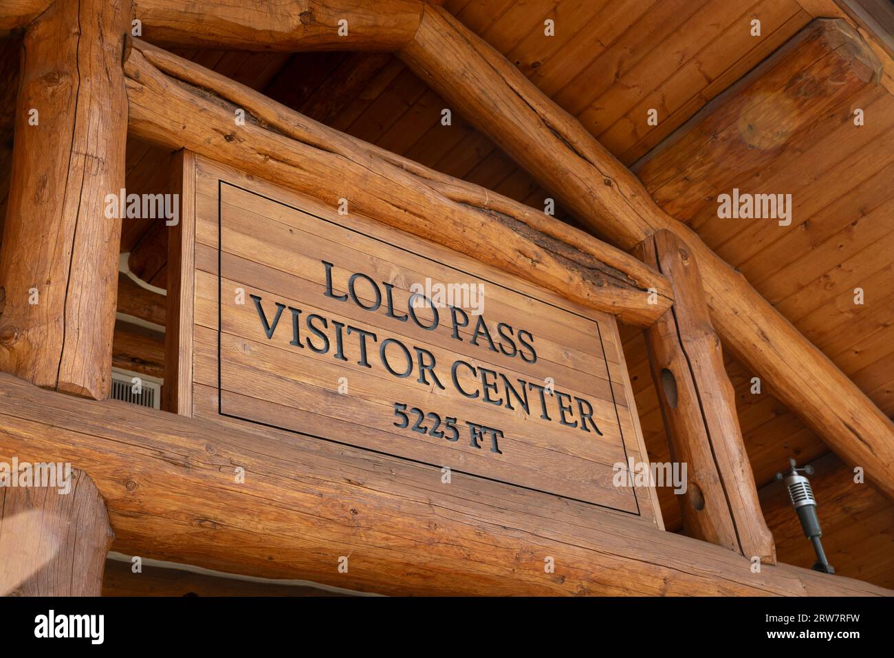 Rustic visitor center hi-res stock photography and images - Alamy