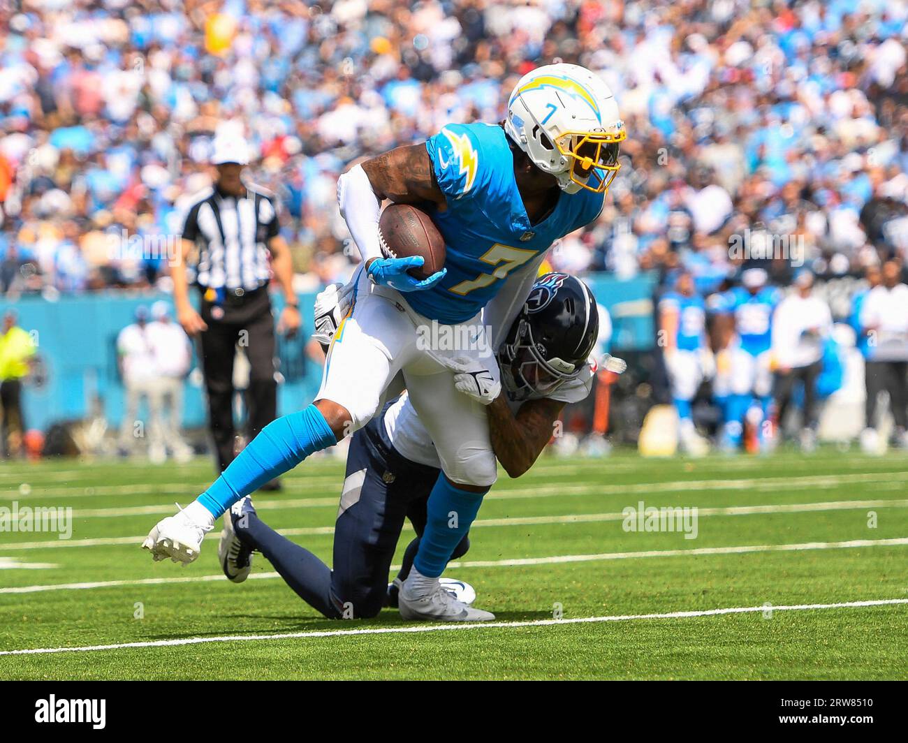 Gerald everett chargers hi-res stock photography and images - Alamy