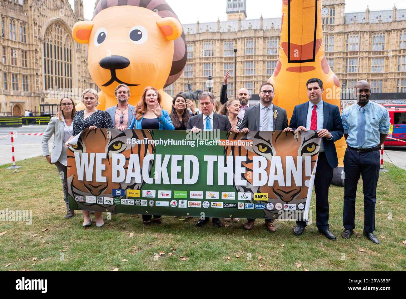 September 17, 2023: London, UK.13th September 2023.''Ban Hunting Trophy ...