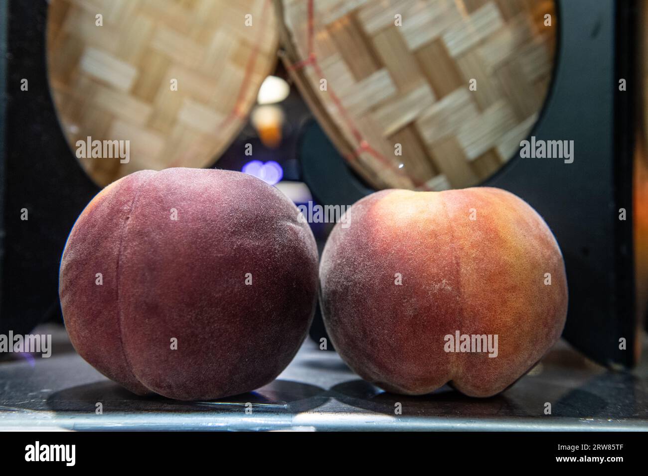 Fuzzy peaches hi-res stock photography and images - Alamy