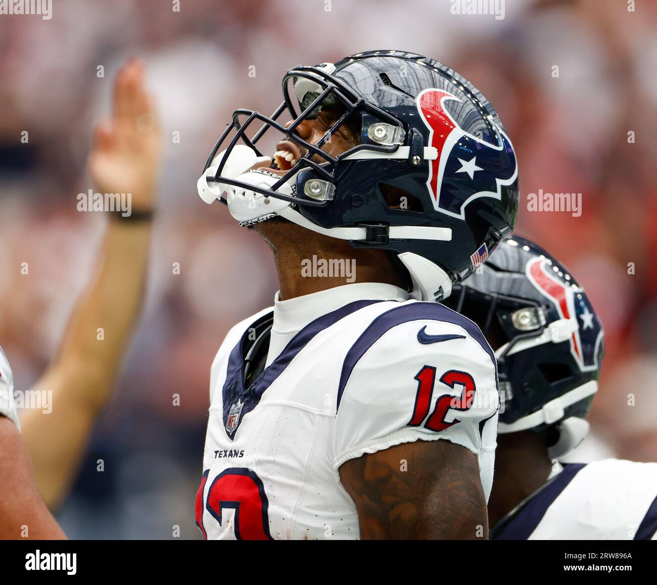 Nico collins texans hi-res stock photography and images - Alamy