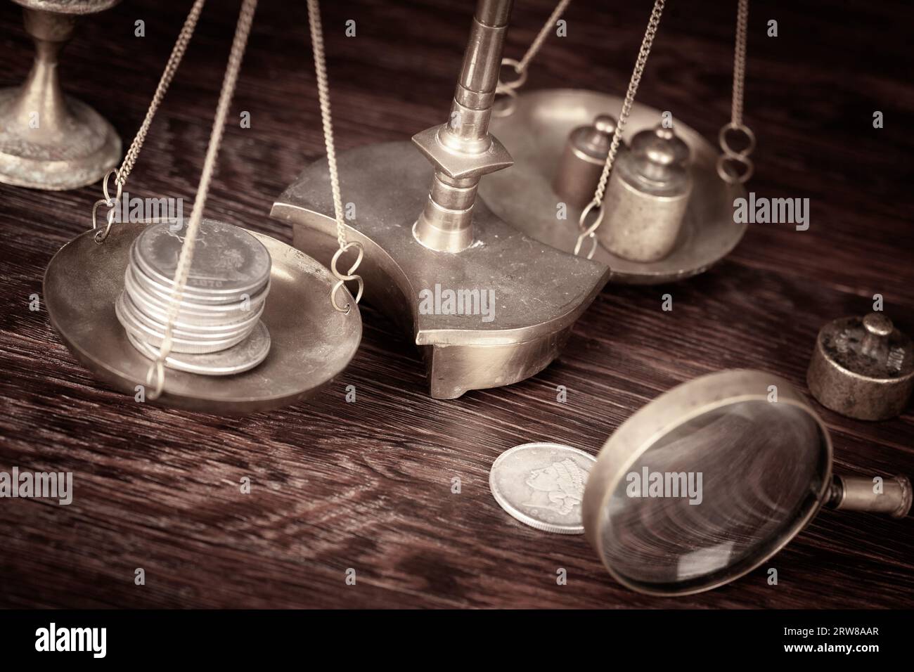 Old fashioned traditional weighing scales hi-res stock photography and ...