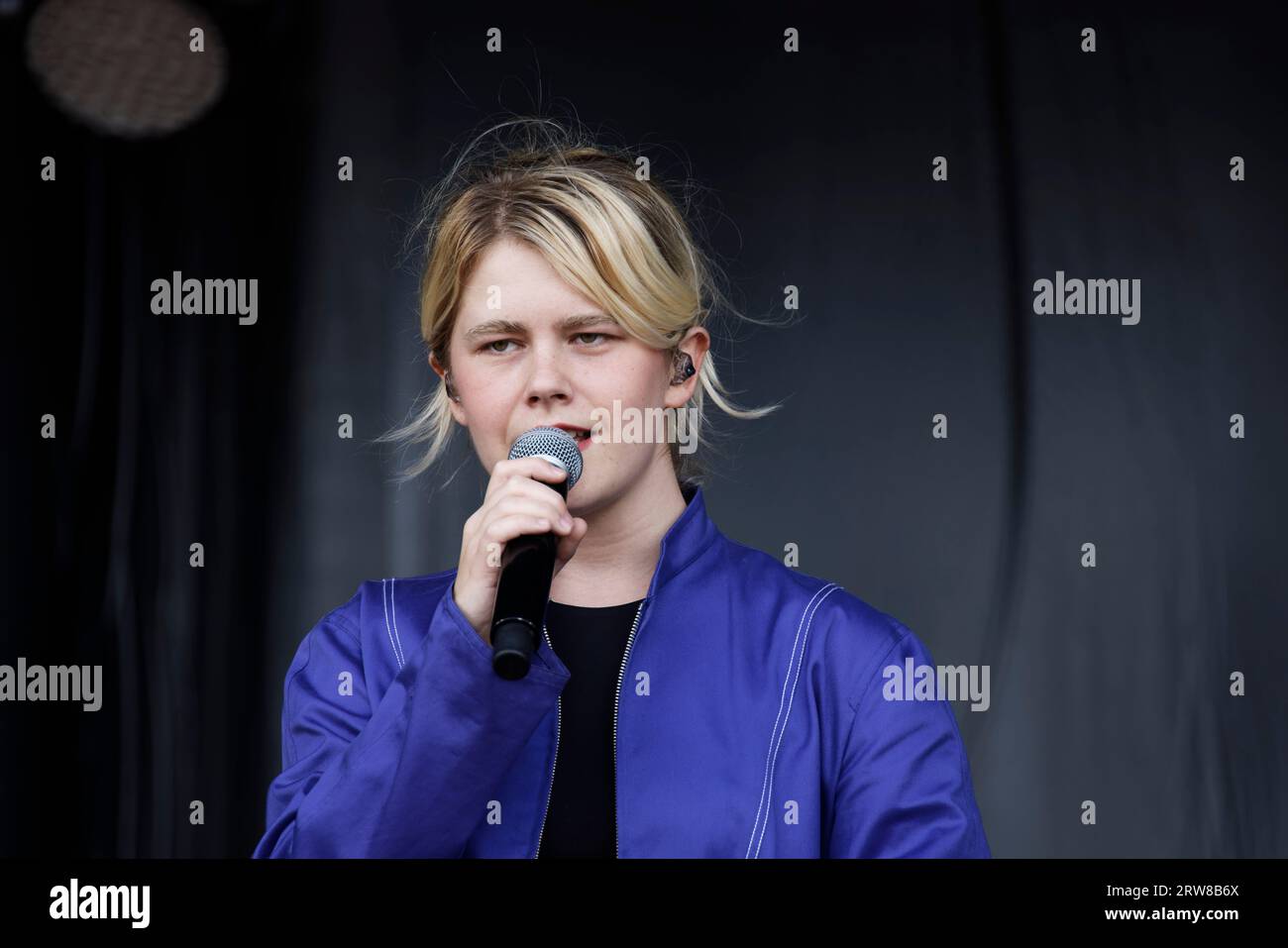 Singer zaho de sagazan hi-res stock photography and images - Alamy