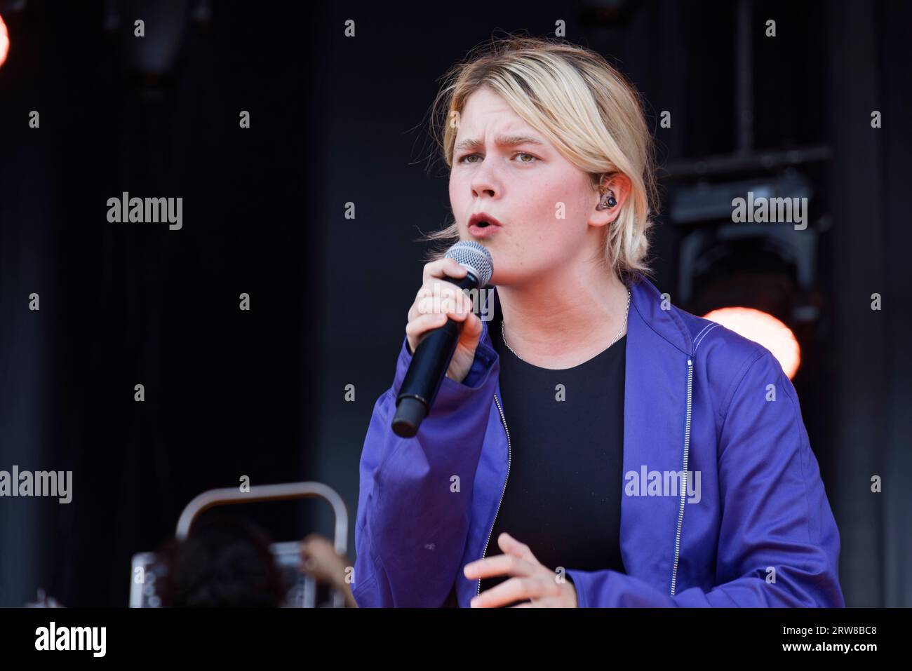 Singer zaho de sagazan hi-res stock photography and images - Alamy
