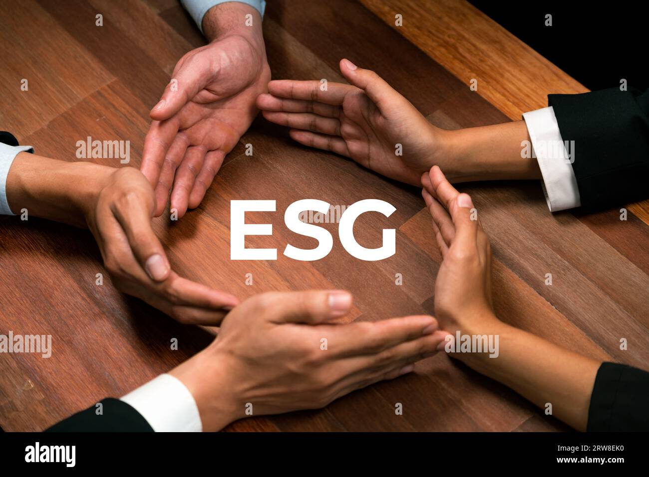 Esg circle hi-res stock photography and images - Alamy