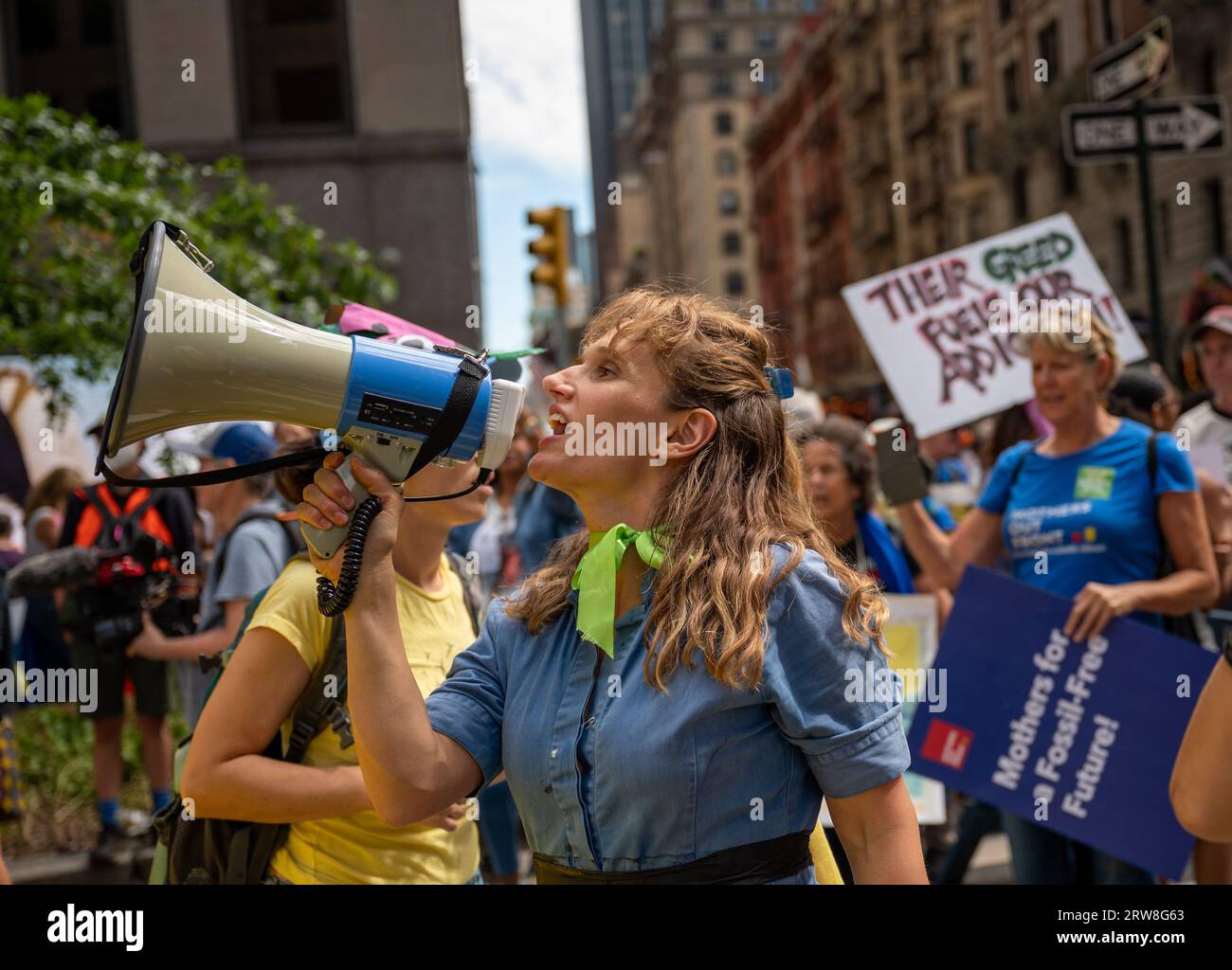 Manhattan clean streets hi-res stock photography and images - Alamy
