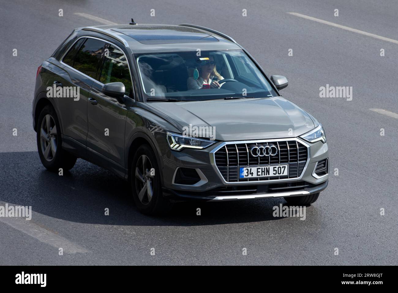 ISTANBUL TURKEY - SEPTEMBER 19, 2023: Audi Q7 is a range of executive ...