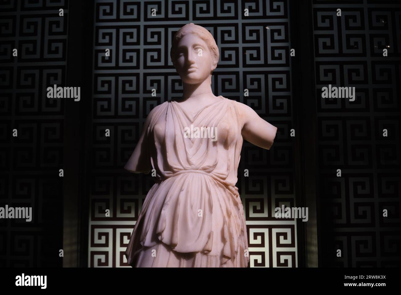 Athena head of zeus hi-res stock photography and images - Alamy