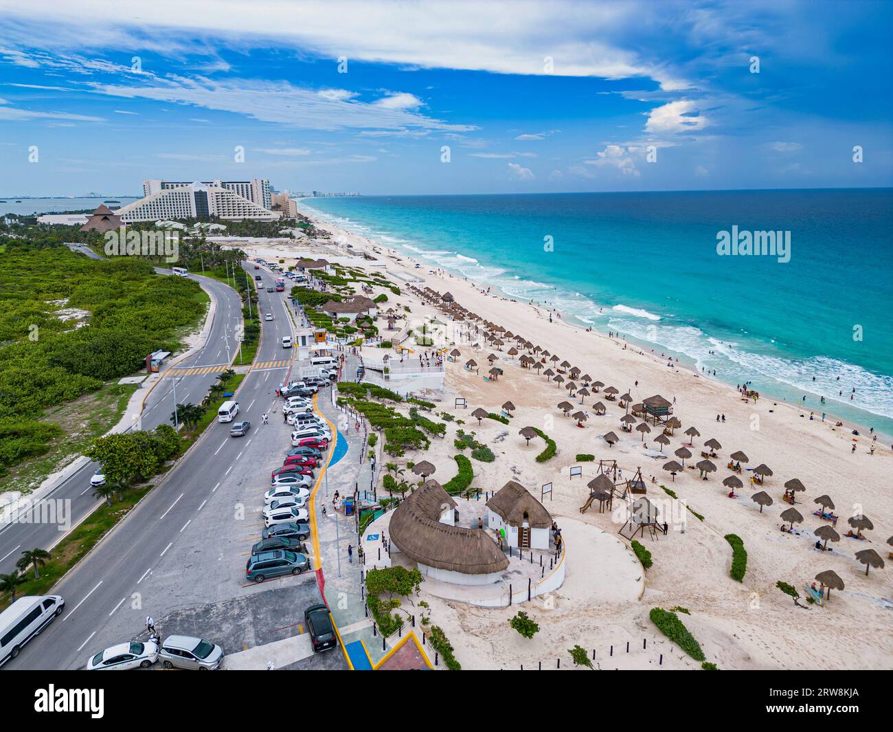 Drone captures of outdoor paradise hi-res stock photography and images ...