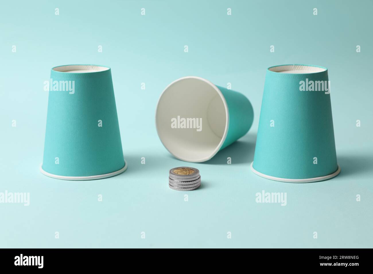 Shuffling paper hi-res stock photography and images - Alamy