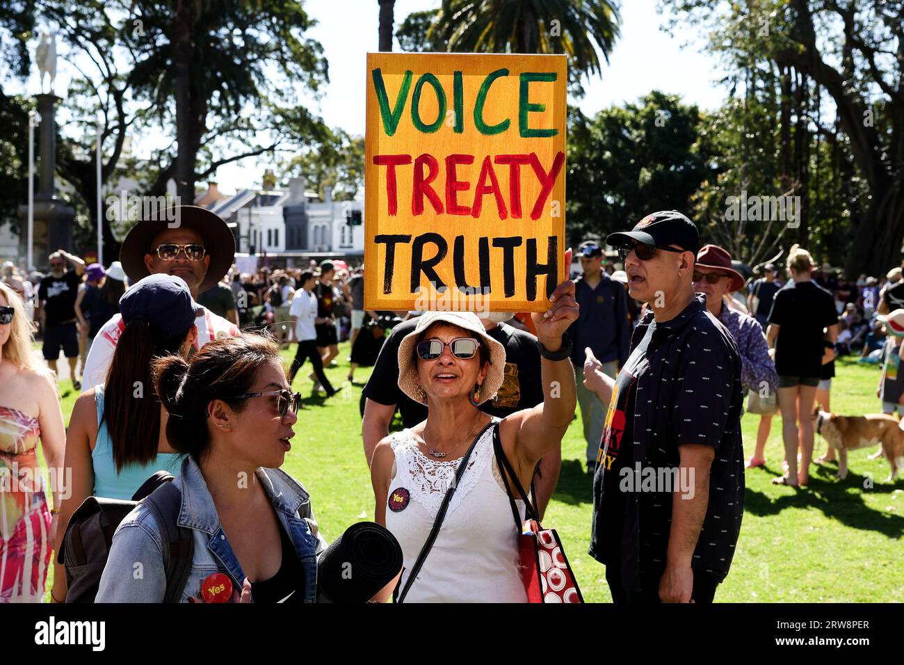 Australia aboriginal voice parliament hi-res stock photography and ...