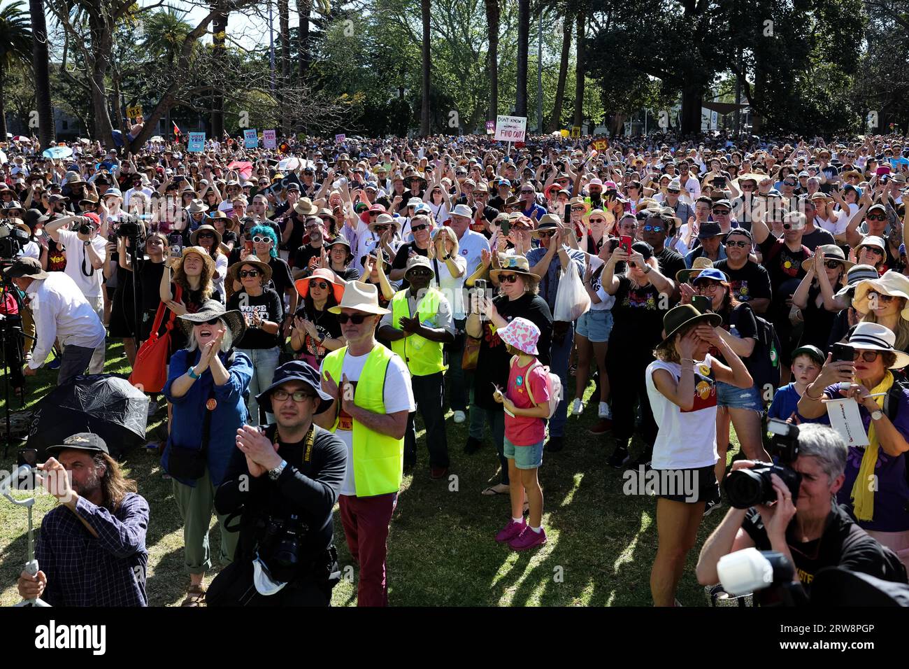 Sydney, AUSTRALIA, 17 September, 2023. Walk for Yes. Large crowd in ...