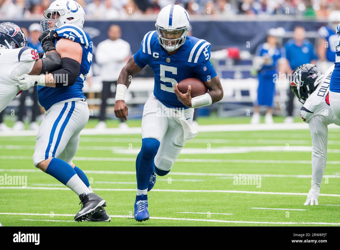 Colts vs texans 1028 hi-res stock photography and images - Alamy
