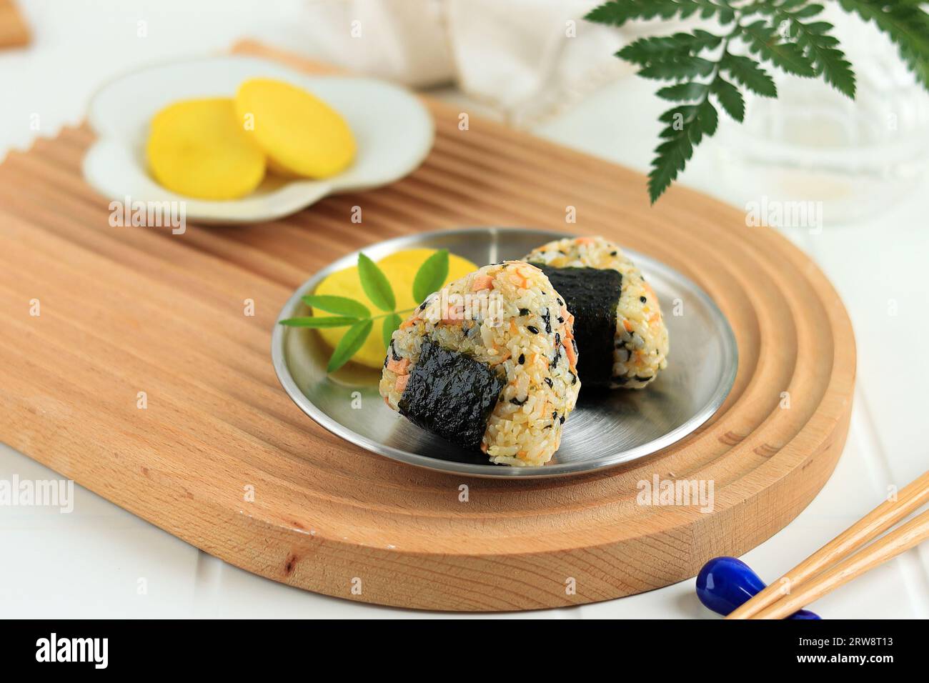 Japanese Triangle Sushi Onigiri with Nori Belt, Suitbale for School ...