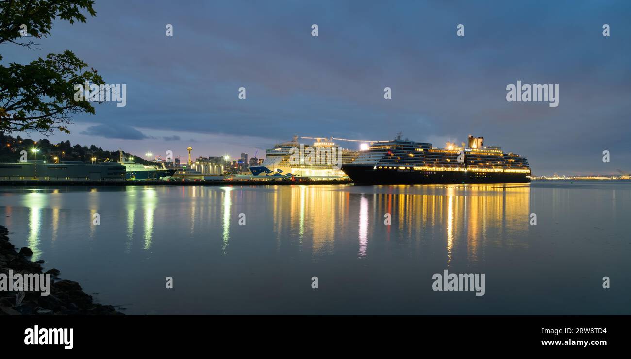 Seattle - September 17, 2023; Cruise ships Westerdam and Discovery ...