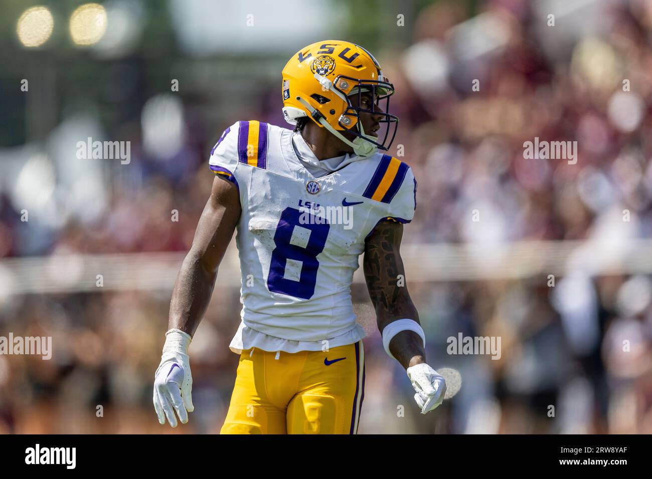 LSU wide receiver Malik Nabers (8) lines up against Mississippi State ...
